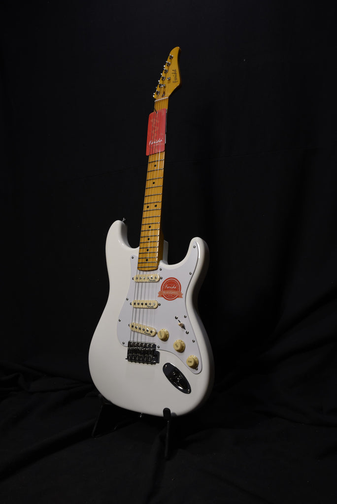 Farida Electric Guitars F5050 White w/ SSS Pickups – The Guitar Shop ...